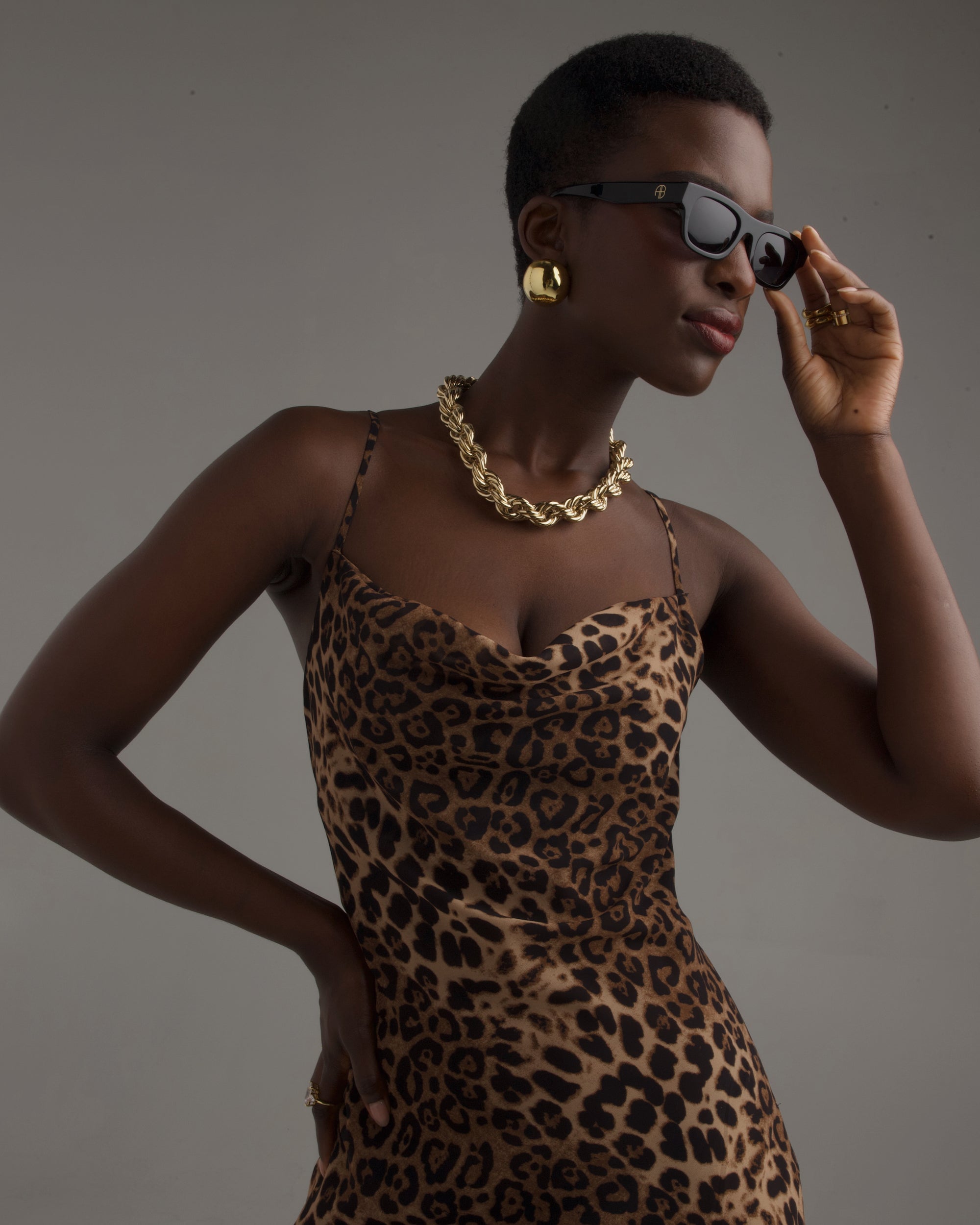 Celine Earrings (Gold) – Julia Vaughn