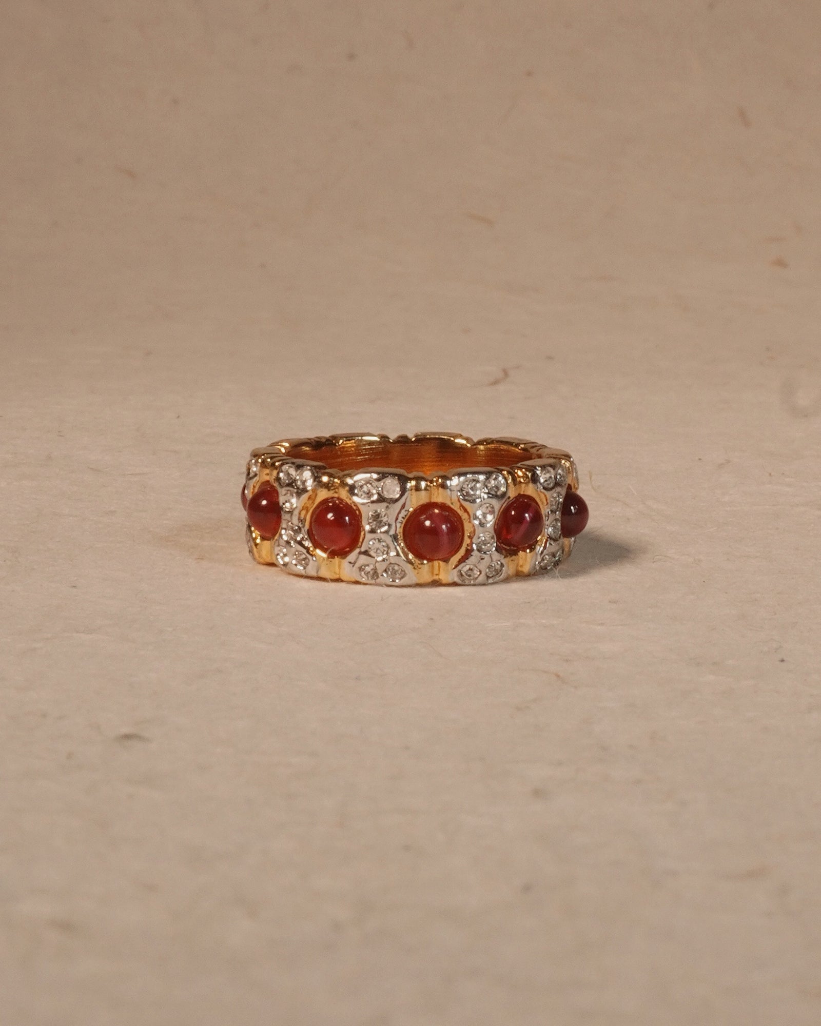 Vintage Pavé Ruby Cab Ring – Julia Vaughn